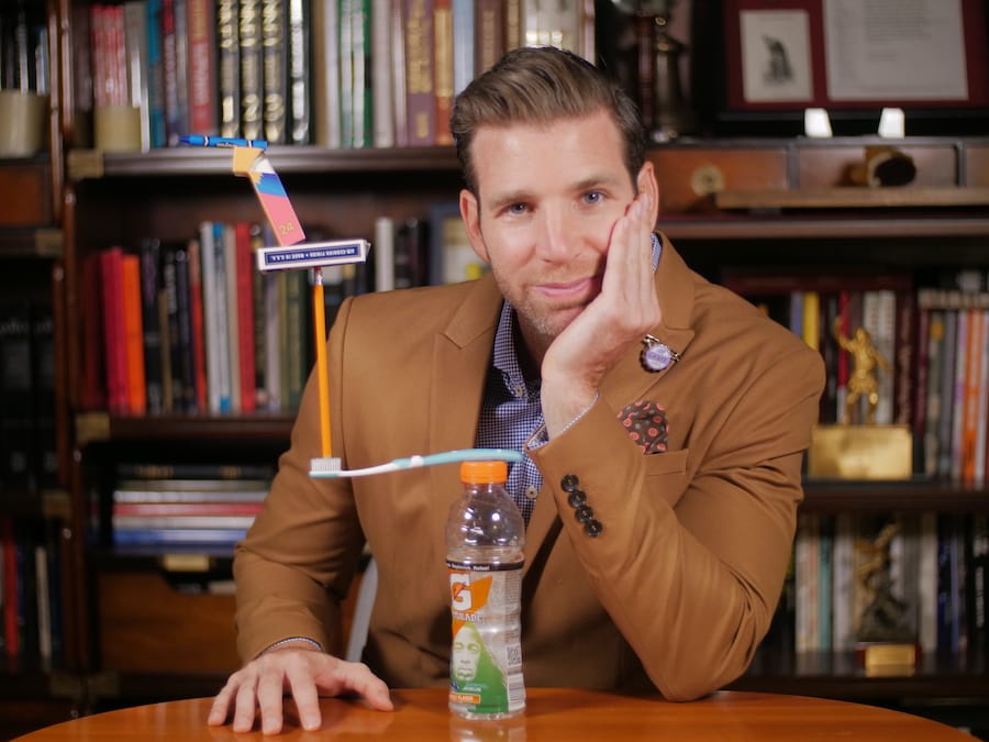 What’s The Difference Between Parlor And Stage Magic?