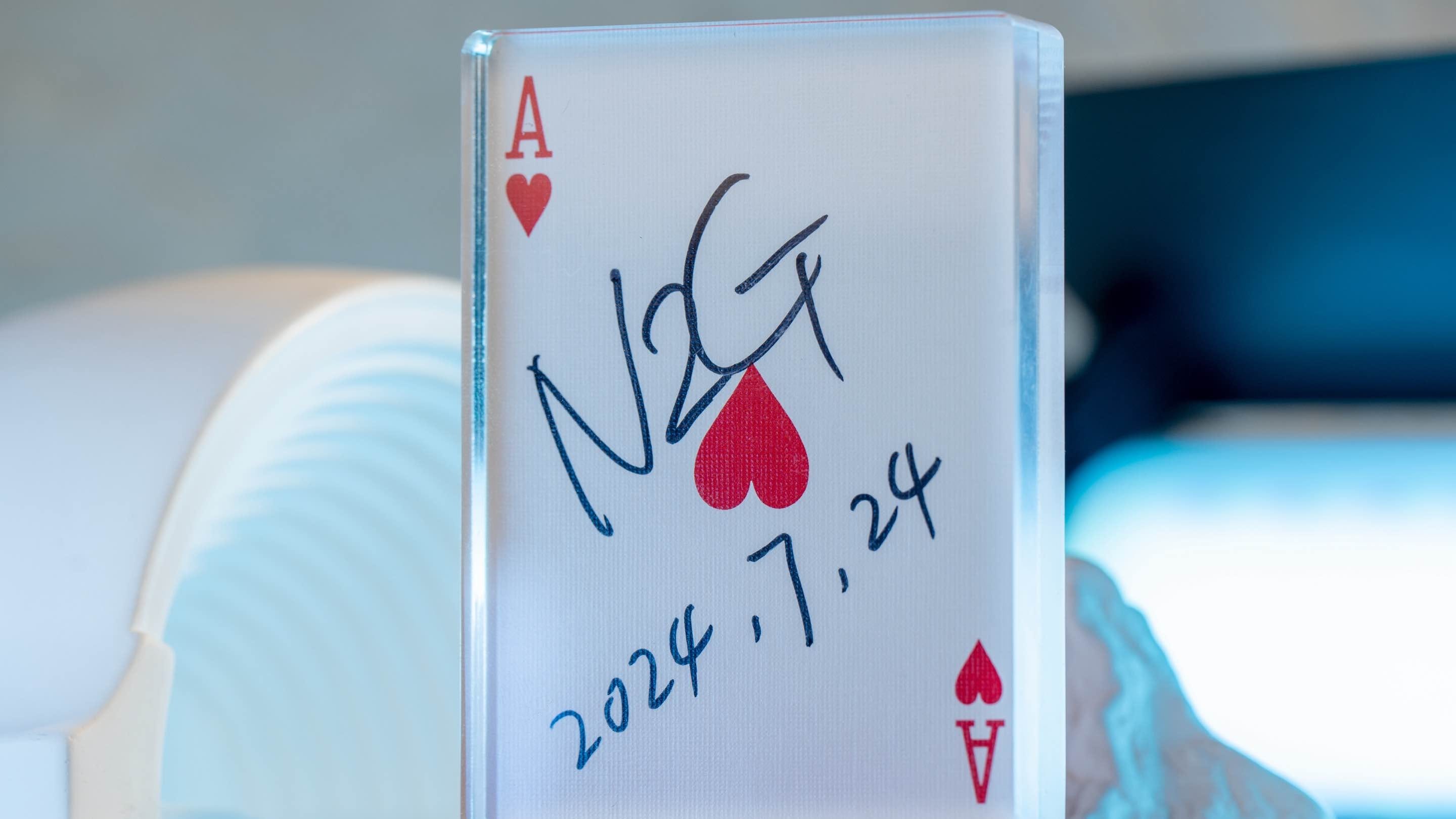 Crystal Tablet - N2G - Vanishing Inc. Magic shop