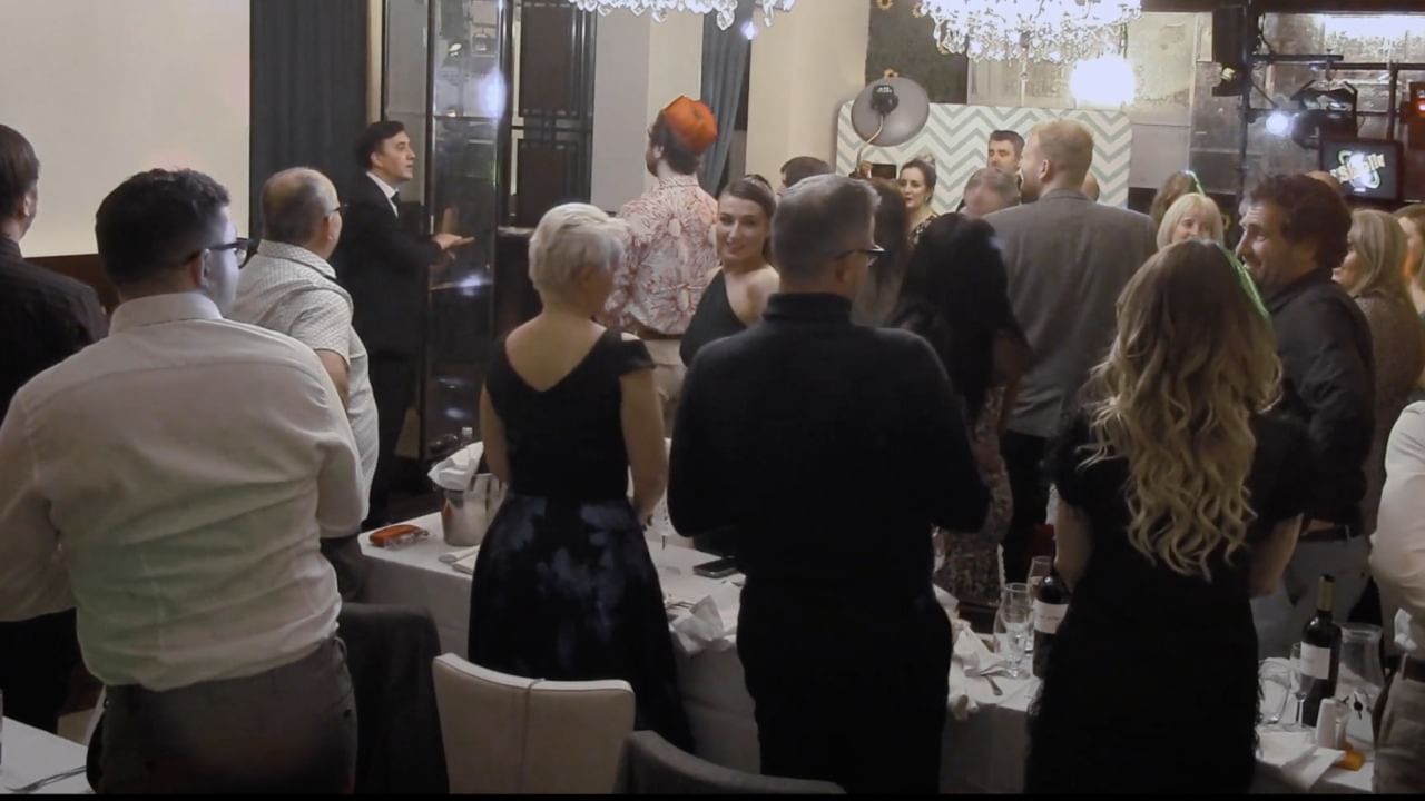 Down to One - Jon Allen - Vanishing Inc. Magic shop