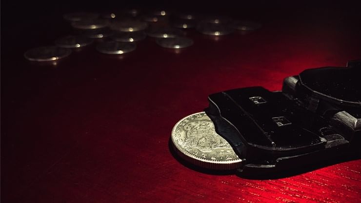 L-Box - Bacon Magic and Longlong - Vanishing Inc. Magic shop