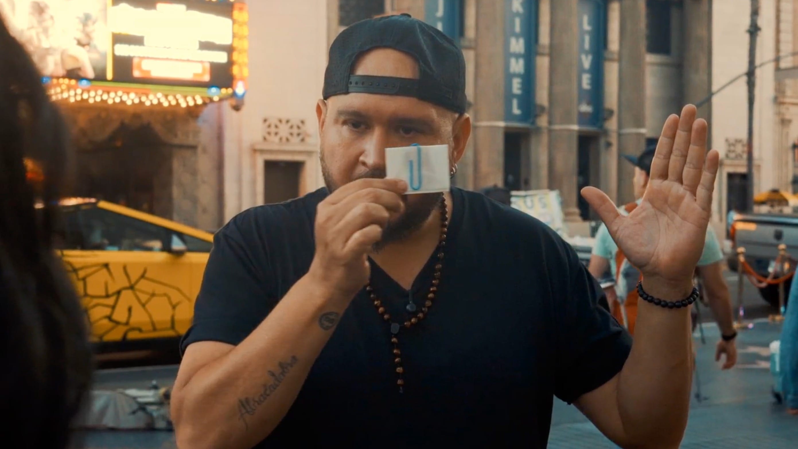 One Card - Daniel Garcia - Vanishing Inc. Magic shop