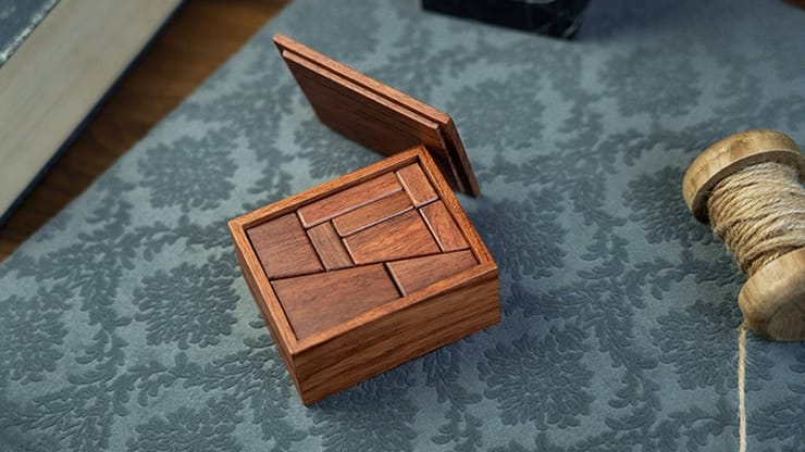 The Amazing 3D Puzzle Ultra - TCC Presents - Vanishing Inc. Magic shop