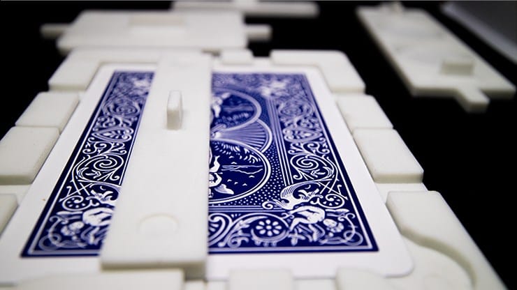 Wonder Cutter - Katto Koga - Vanishing Inc. Magic shop