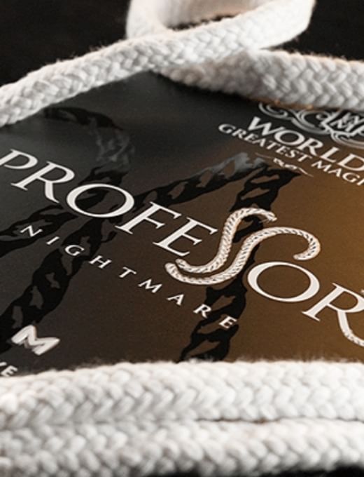 Magic tricks - Vanishing Inc. Magic shop