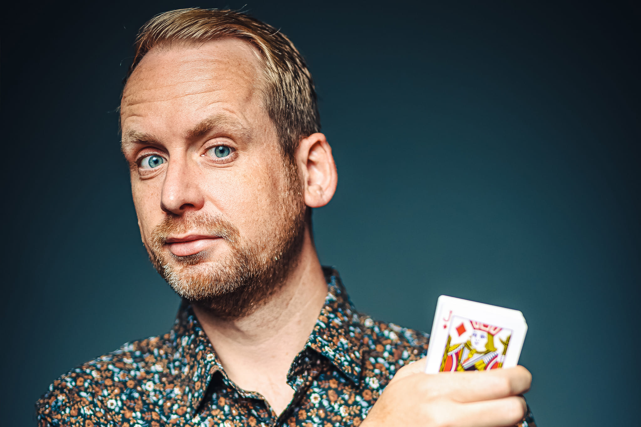 Hire a World Class Magician - Vanishing Inc. Magic shop